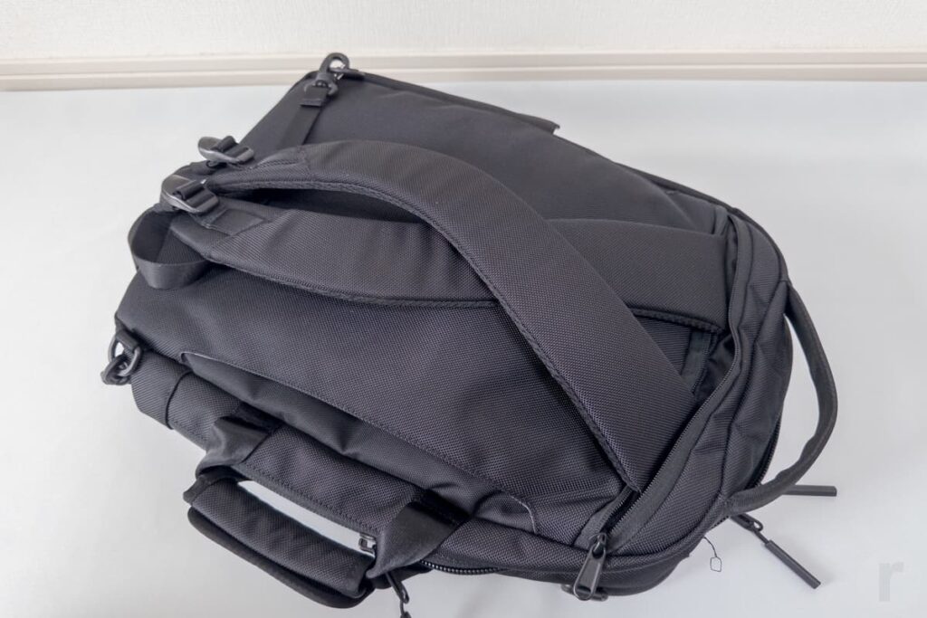 【5年使用レビュー】Aer Flight Pack2は3WAYで万能だけど旅行時にはやや不安なバッグパック | カバン日和
