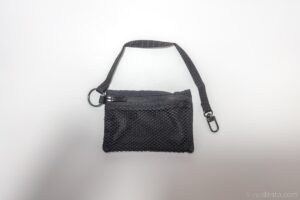 【レビュー】旅行にも日常にもピッタリ｜無印良品のカードケース、こう使ってます | カバン日和